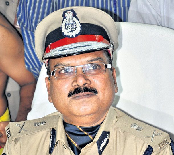 మాజీ డీజీపీ ప్రసాదరావు మృతి-Namasthe Telangana