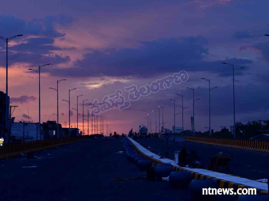 బాలాన‌గ‌ర్ ఫ్లైఓవ‌ర్ : సాయంకాలం.. సుంద‌ర దృశ్యం-Namasthe Telangana