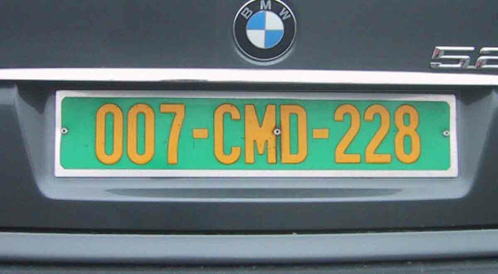 Number Plate | రంగు రంగుల్లో నంబ‌ర్ ప్లేట్లు.. ఏ వాహనానికి ఏ క‌ల‌ర్ ...