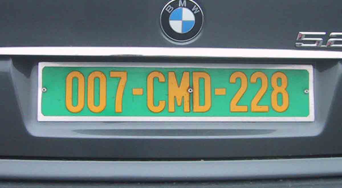 Number Plate | రంగు రంగుల్లో నంబ‌ర్ ప్లేట్లు.. ఏ వాహనానికి ఏ క‌ల‌ర్ ...