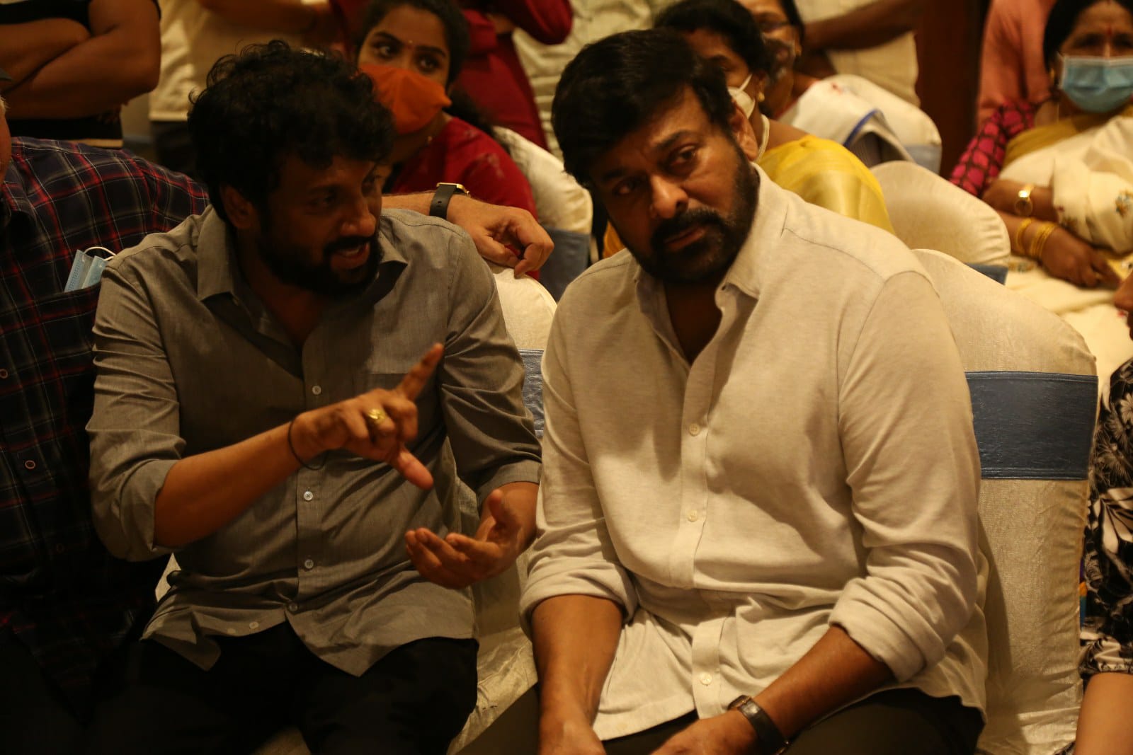 Actor Uttej Wife: నటుడు ఉత్తేజ్‌ భార్య సంస్మరణ సభకు హాజరైన సెలబ్రెటీలు ...