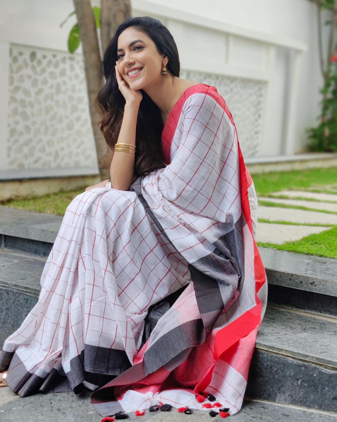 Ritu Varma | మల్లెపువ్వులా మెరిసిపోతున్న రీతు వర్మ-Namasthe Telangana