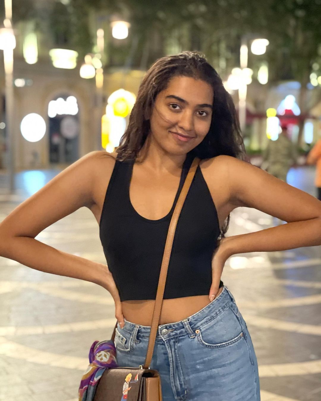 Instagram Updates: టాప్ లేపిన విష్ణు ప్రియ.. చించేసిన శ్రద్ధా దాస్ ...