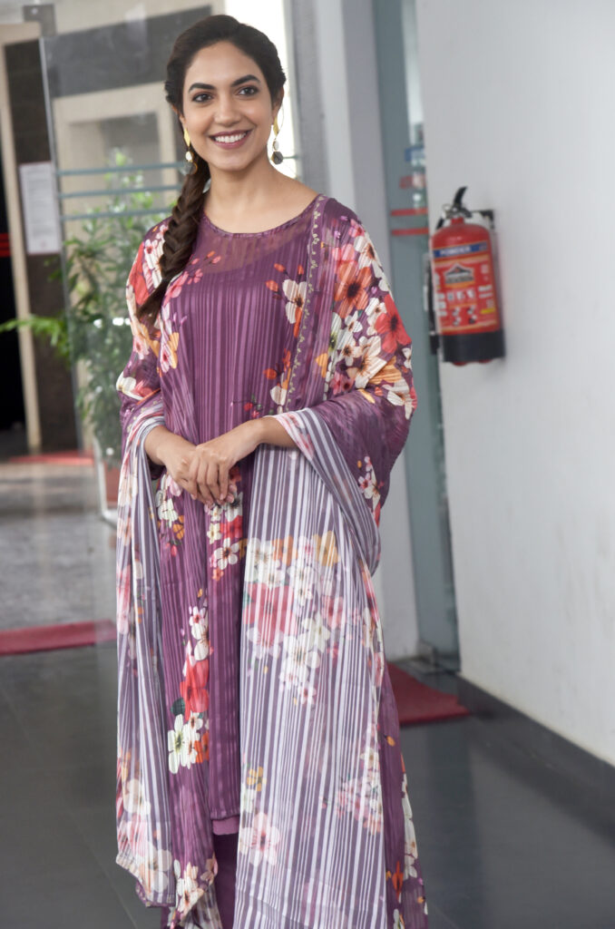 Ritu Varma | రీతూ వర్మ ఇంటర్వ్యూ ఫొటోలు..-Namasthe Telangana