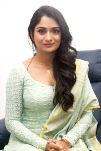 Sandhya Raju | సంధ్య రాజు లేటెస్ట్ ఇమేజస్..-Namasthe Telangana