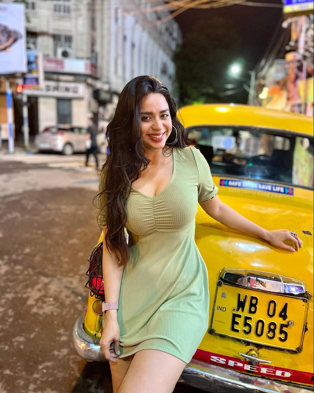 Soundarya Sharma | సౌంద‌ర్య శ‌ర్మ గ్లామరస్‌ ఫొటోలకు నెటిజ‌న్లు ఫిదా ...