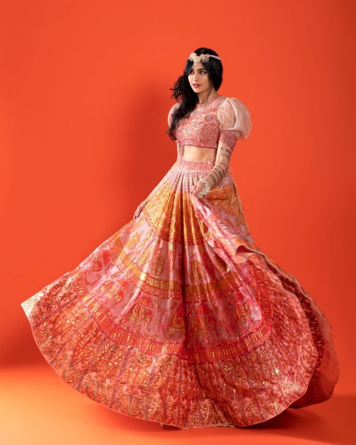 Adah Sharma | అదా శర్మ అందాలకు నెటిజన్లు ఫిదా..