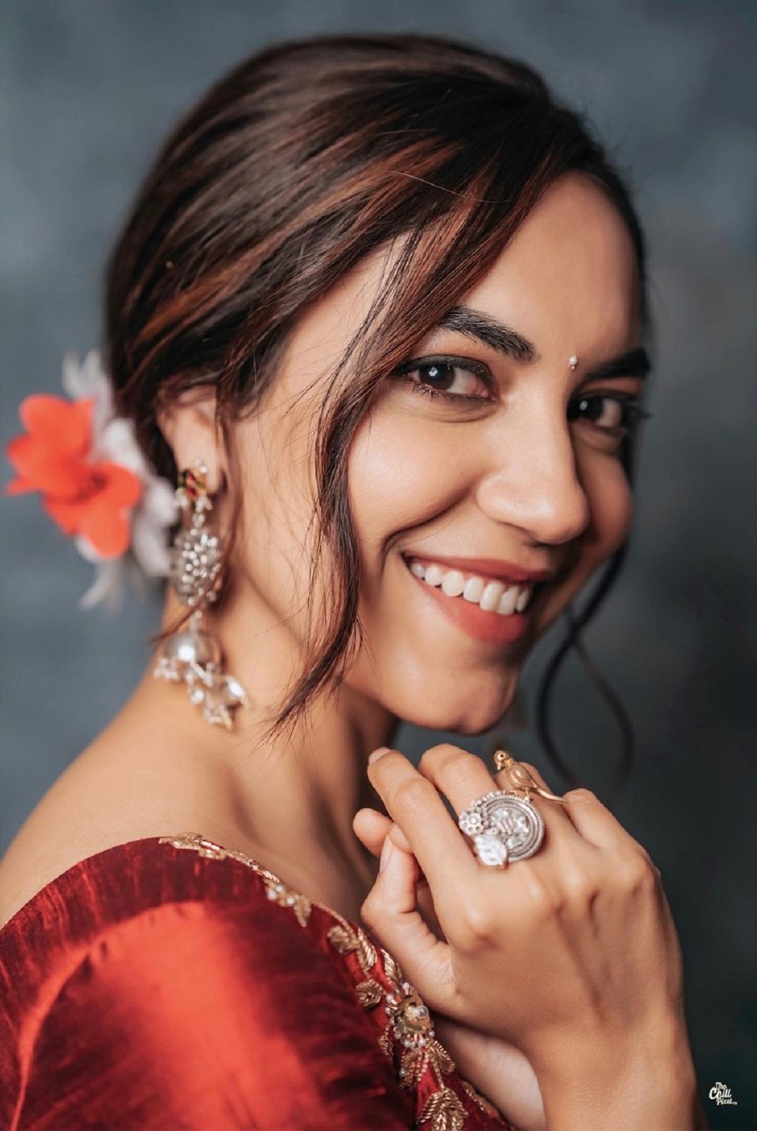 Ritu Varma | చూపులతో మాయ చేస్తున్న రీతు వర్మ..-Namasthe Telangana