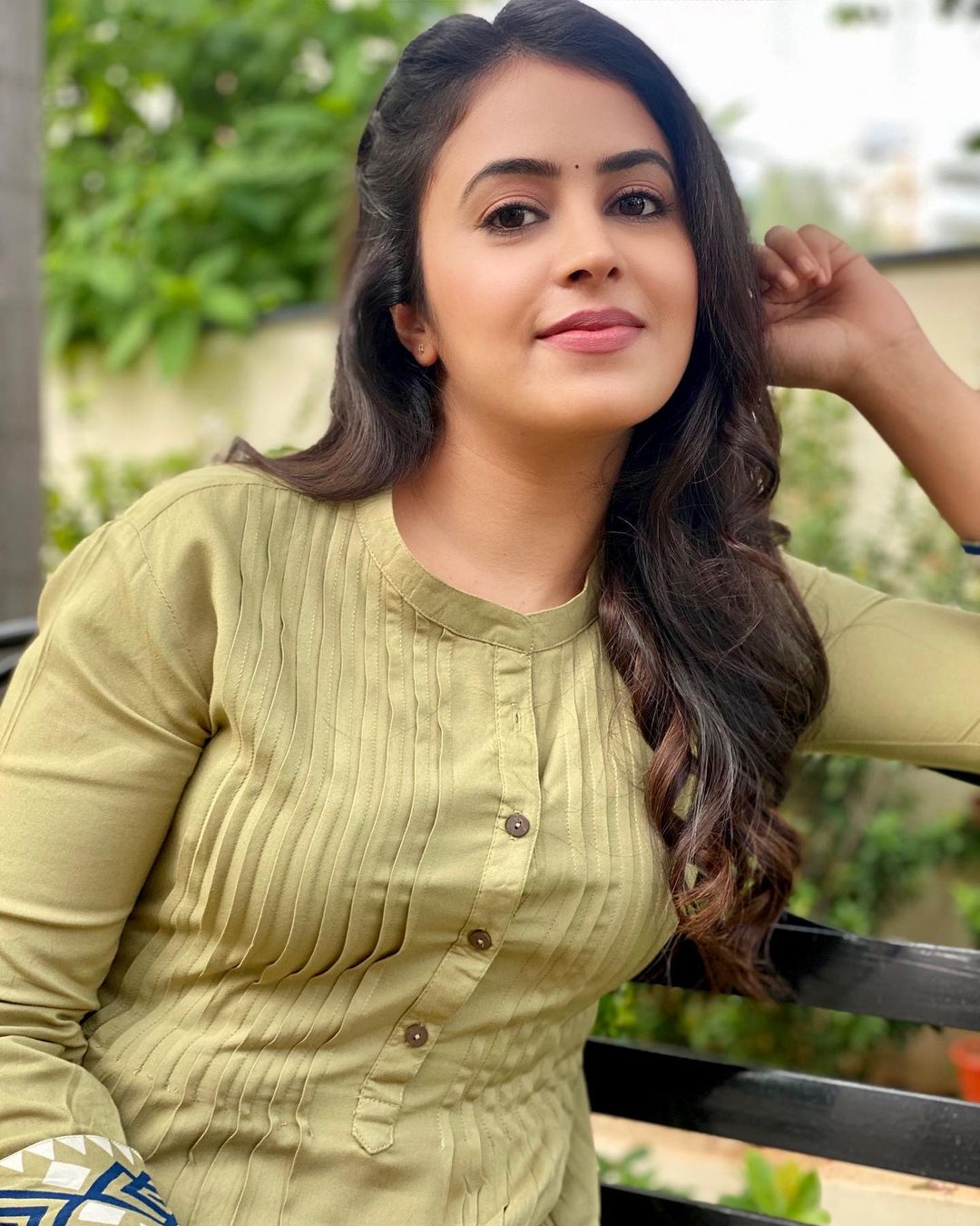 Shobhita Rana | శోభితా రాణా బ్యూటిఫుల్ ఫొటోస్..-Namasthe Telangana