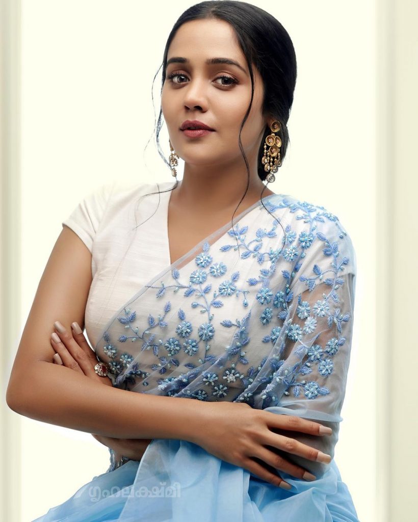 Ananya | అనన్య బ్యూటిఫుల్‌ ఫొటో గ్యాలరీ..-Namasthe Telangana