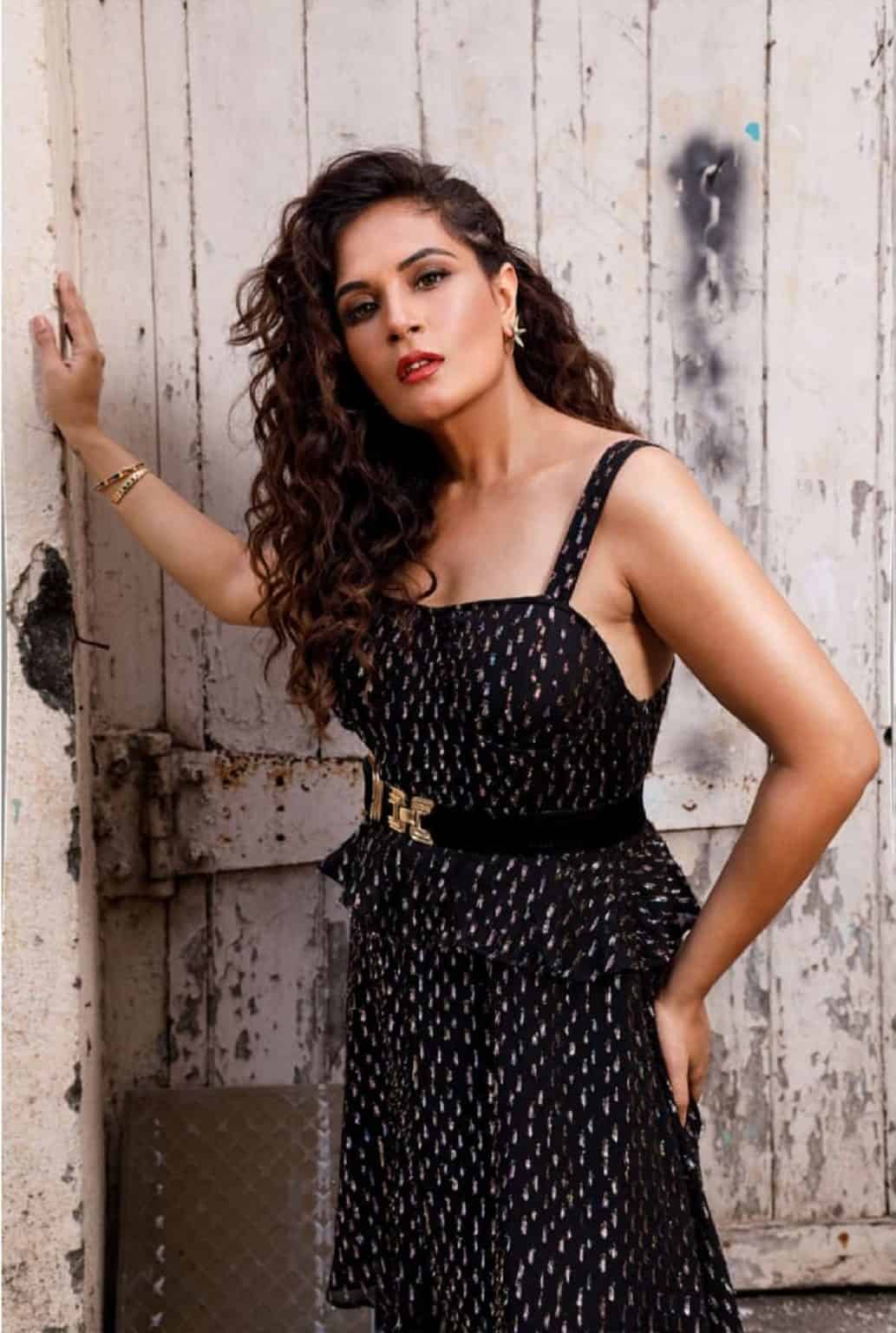 Richa Chadha | బ్లాక్‌ డ్రెస్‌లో రిచా చద్దా అందాలు..-Namasthe Telangana