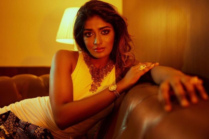 Dimple Hayathi | టైట్ ఫిట్ డ్రెస్‌లో ఆకట్టుకుంటున్న డింపుల్ హయతి ...