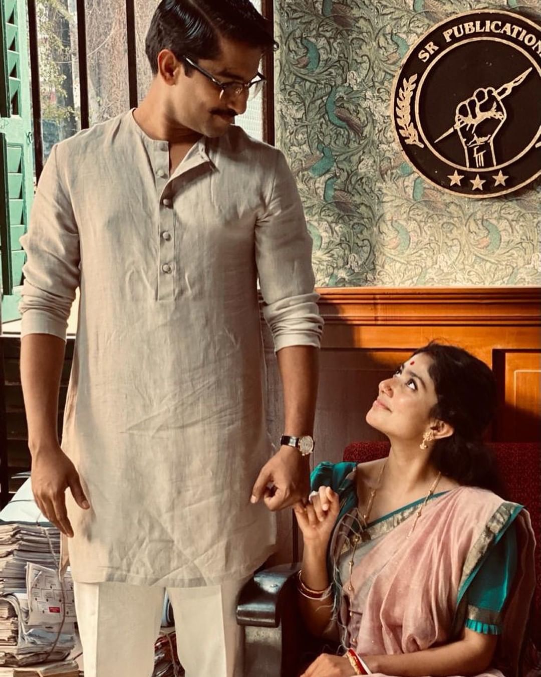Sai Pallavi | చూపులతో చంపేస్తున్న సాయిపల్లవి..-Namasthe Telangana
