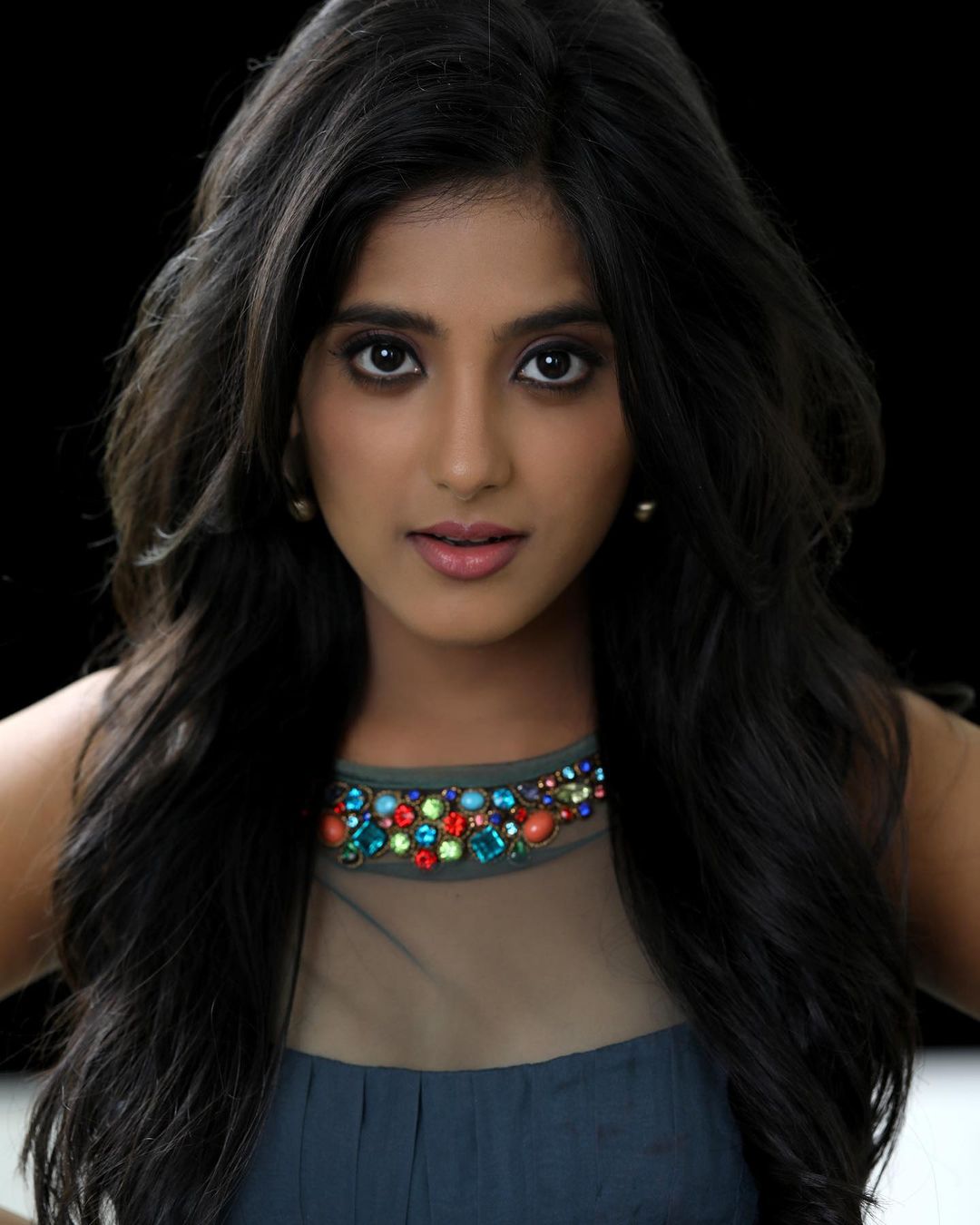 Ulka Gupta | ఉల్కా గుప్తా బ్యూటిఫుల్ ఫొటో షూట్..-Namasthe Telangana