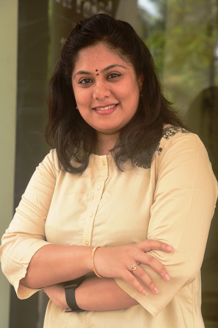 Sunaina Badam | సునైనా స్ట‌న్నింగ్ ఫొటోషూట్‌..-Namasthe Telangana