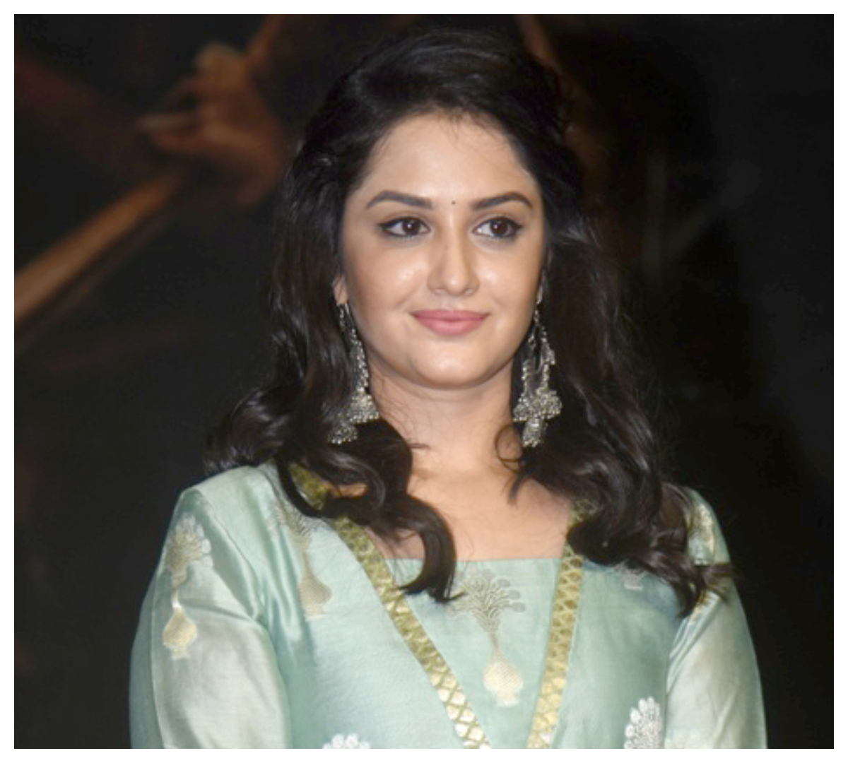 Neetha Ashok | విక్రాంత్ రోణ మూవీ ప్రీ రిలీజ్ ఈవెంట్‌లో నీతా అశోక్ ...