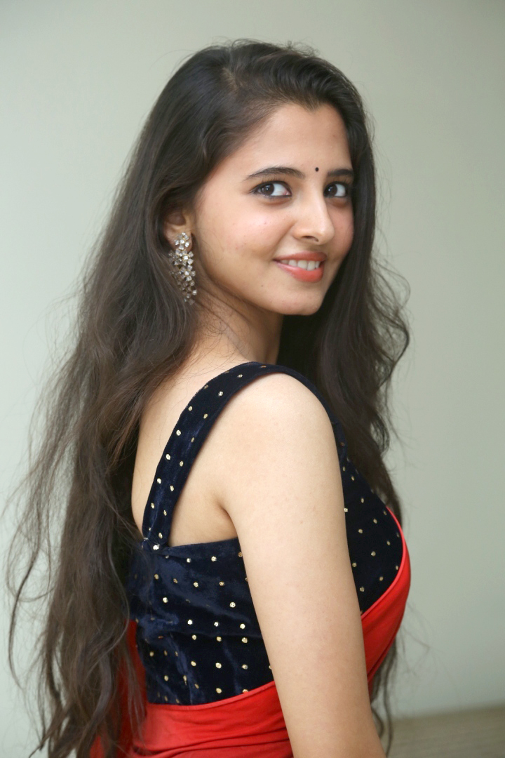 Preethi Asrani | దొంగలున్నారు జాగ్రత్త మూవీ ట్రైలర్ లాంచ్‌లో ప్రీతి ...