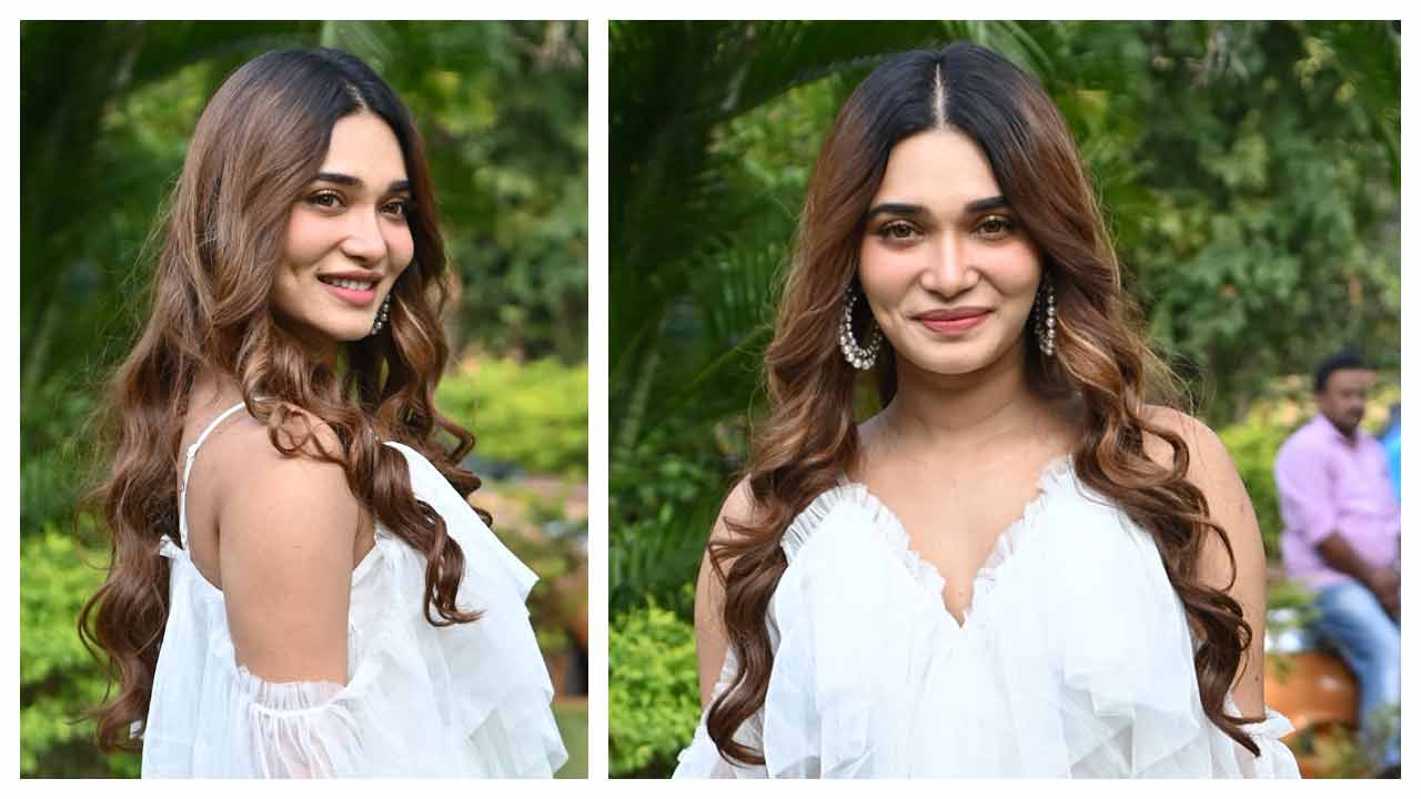 Jennifer Emmanuel | నచ్చింది గర్ల్ ఫ్రెండూ మూవీ సక్సెస్ మీట్‌లో ...