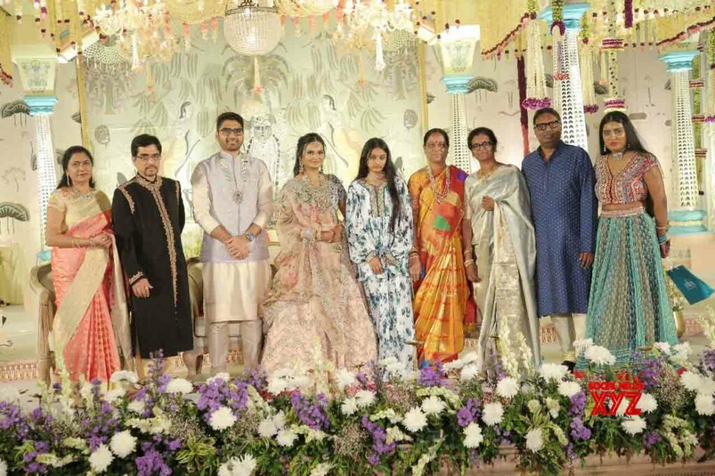 Neelima Guna | అంగరంగ వైభవంగా నీలిమ గుణ వివాహ వేడుక.. ప్రముఖుల సందడి ...