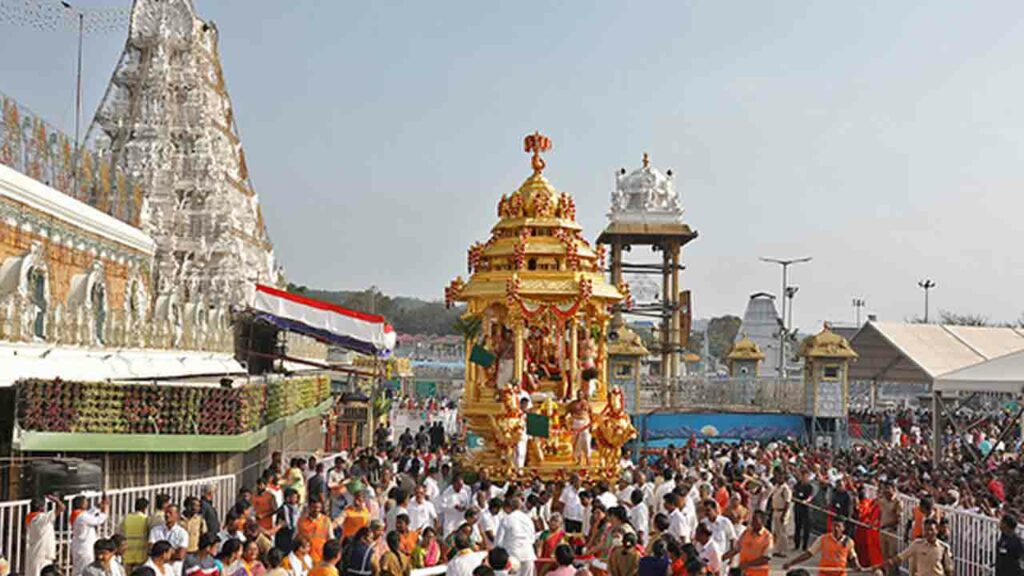 Tirumala | వసంతోత్సవాల్లో భాగంగా తిరుమలలో స్వర్ణరథంపై ఊరేగిన ...