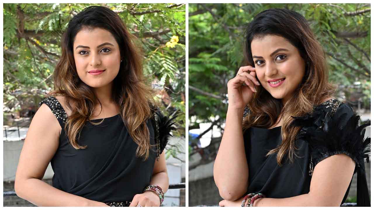 Richa Kalra | మహిషాసురుడు ఆడియో లాంచ్ ఈవెంట్‌లో రిచా కల్రా..-Namasthe ...