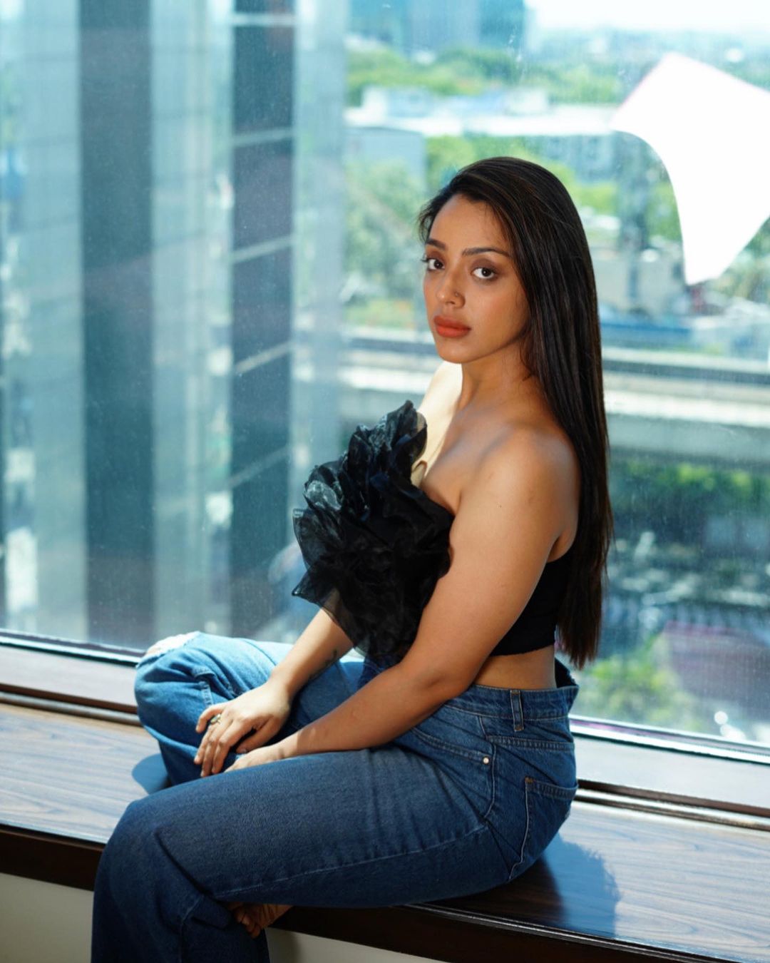 Deviyani Sharma | లంగా జాకెట్‌లో అందాలు ఆర‌బోసిన దేవియాని శర్మ ...