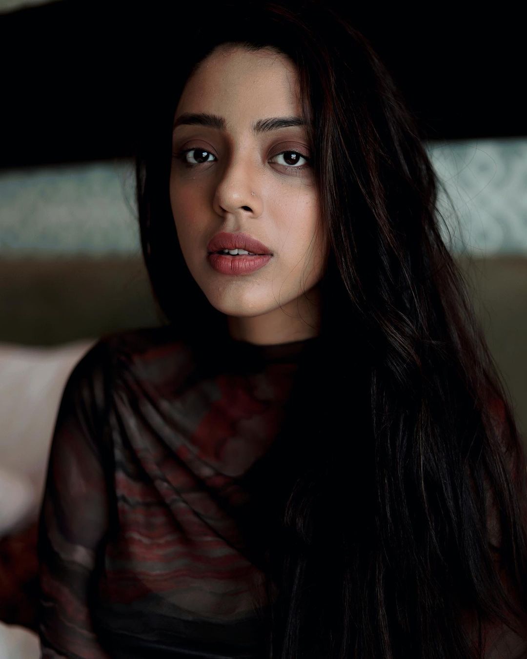 Deviyani Sharma | లంగా జాకెట్‌లో అందాలు ఆర‌బోసిన దేవియాని శర్మ ...