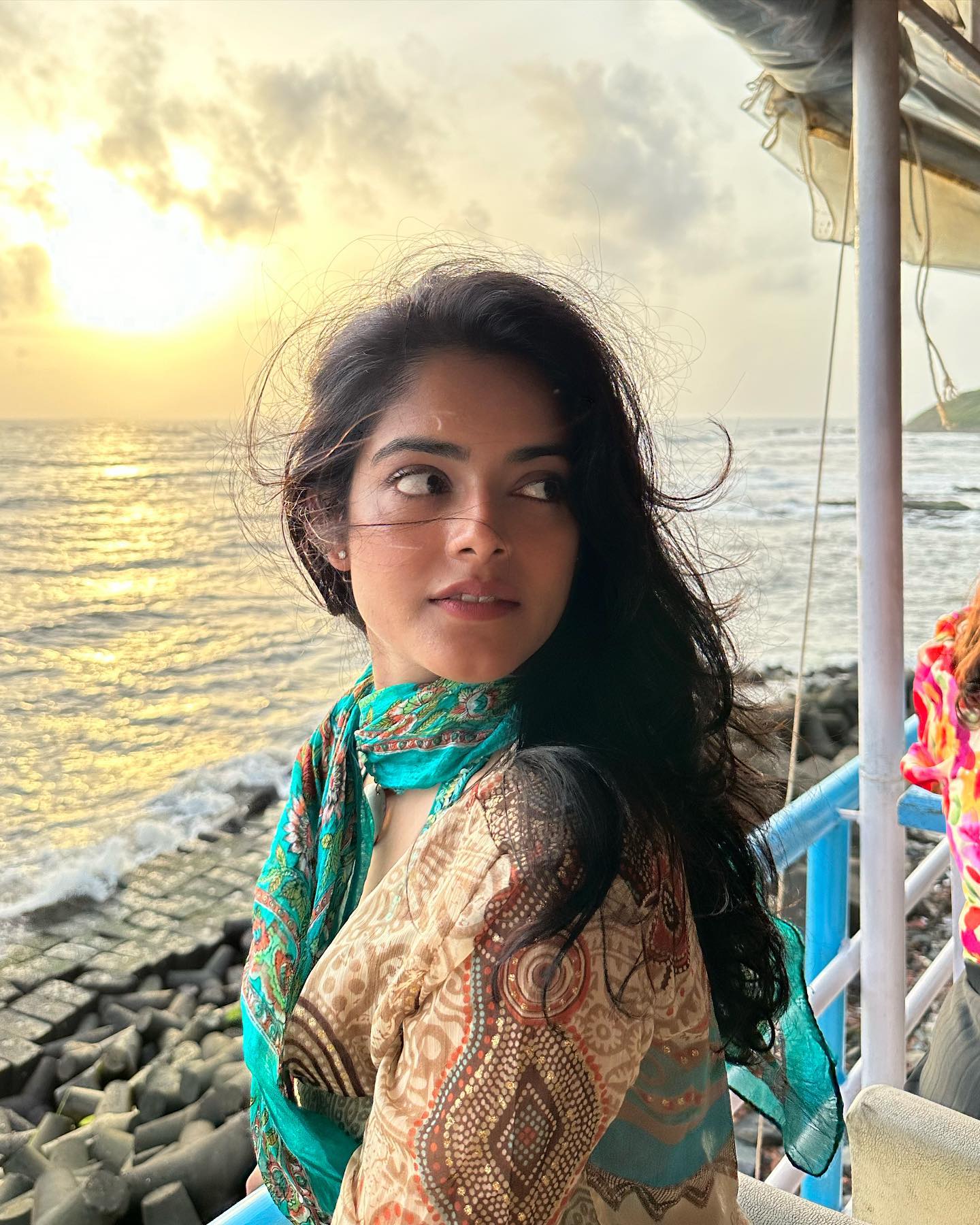 Riddhi Kumar | చూపులతో చంపేస్తున్న రిద్ధి కుమార్..-Namasthe Telangana