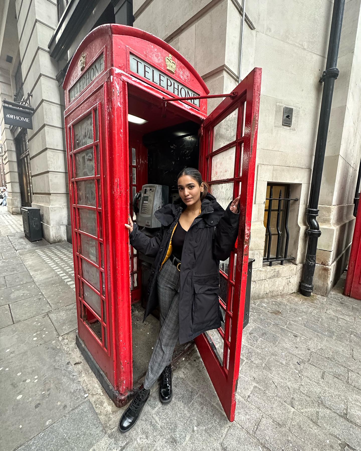 Saniya Iyappan | ఎరుపెక్కిన అందాలతో మతులు పోగొడుతున్న సానియా అయ్యప్పన్..-Namasthe Telangana