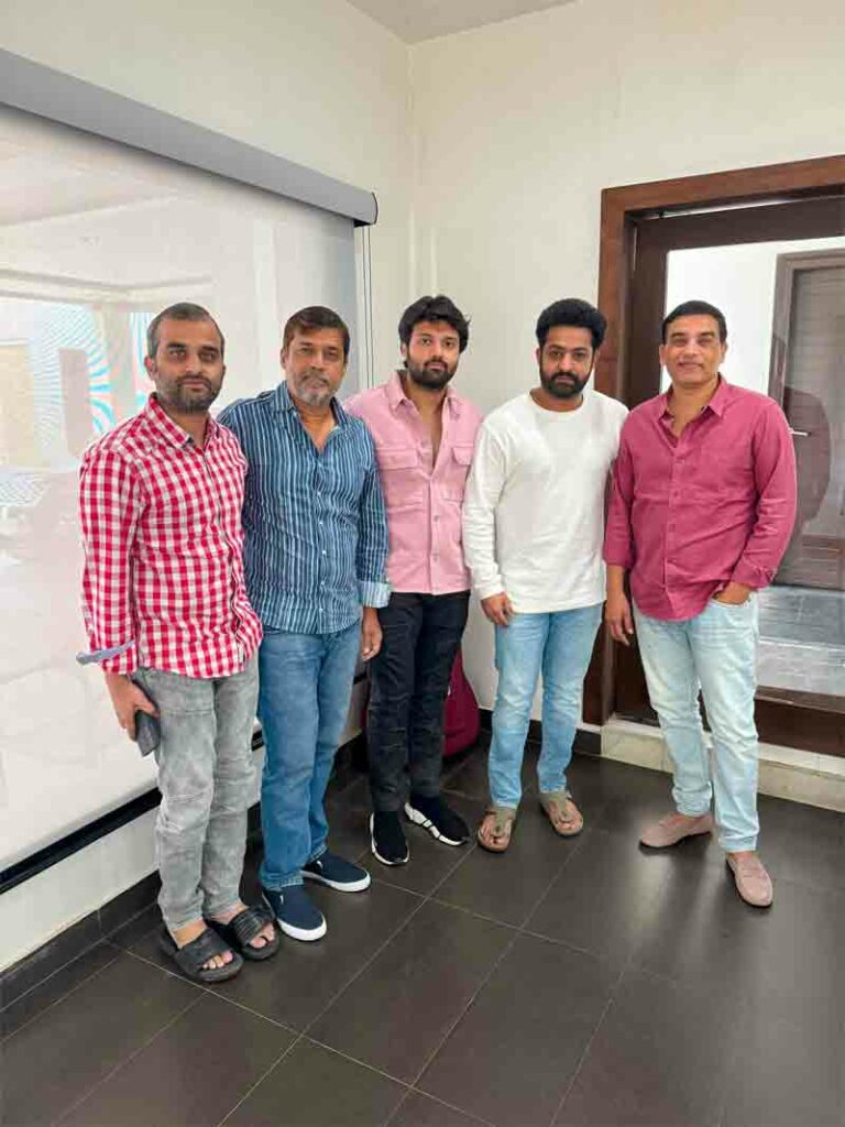 Ashish reddy | జూనియర్‌ ఎన్టీఆర్‌ను కలిసిన దిల్‌ రాజు ఫ్యామిలీ ...