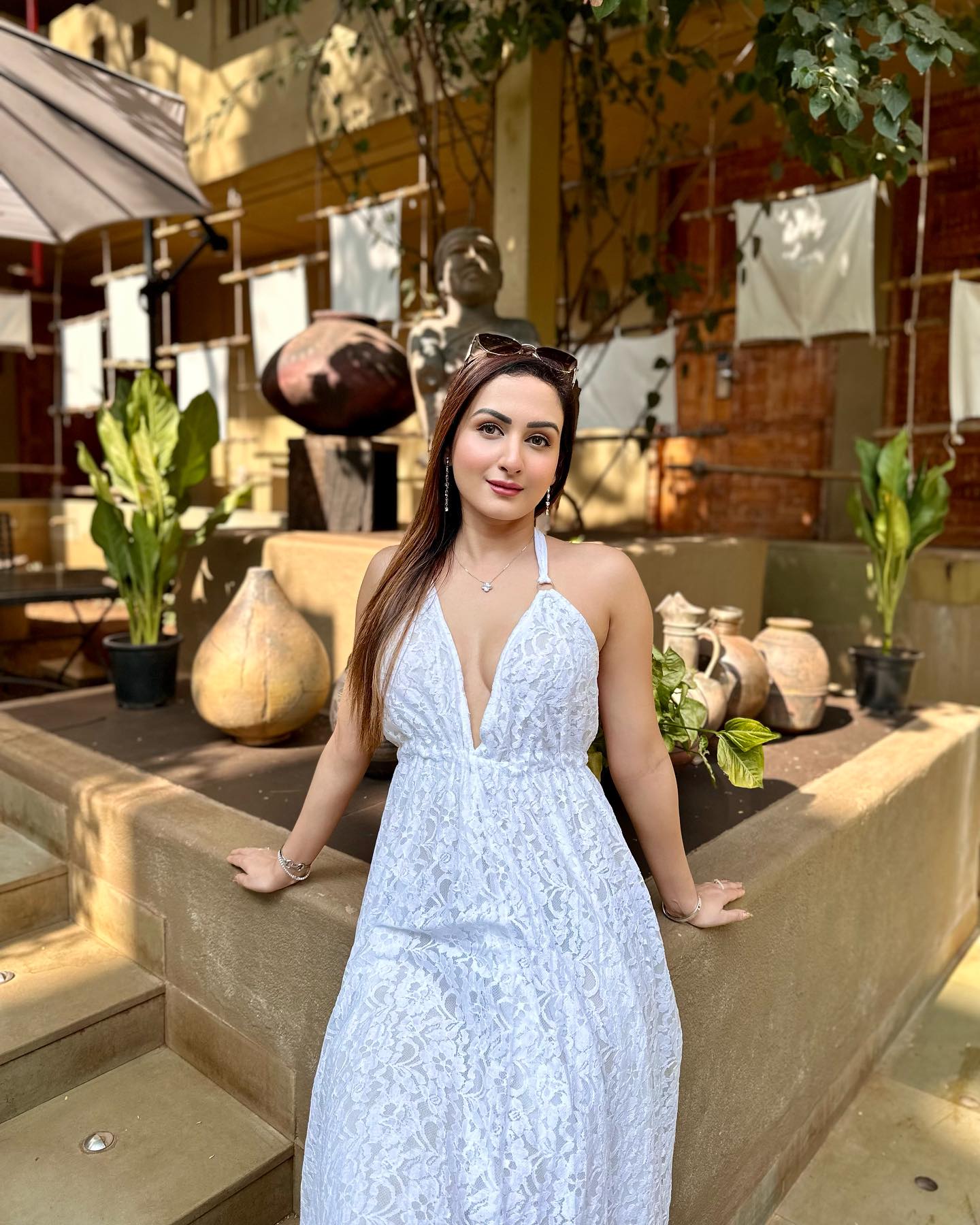 Zaara Yesmin | చిరునవ్వుతో మెస్మరైజ్ చేస్తున్న జారా యాస్మిన్..-Namasthe Telangana