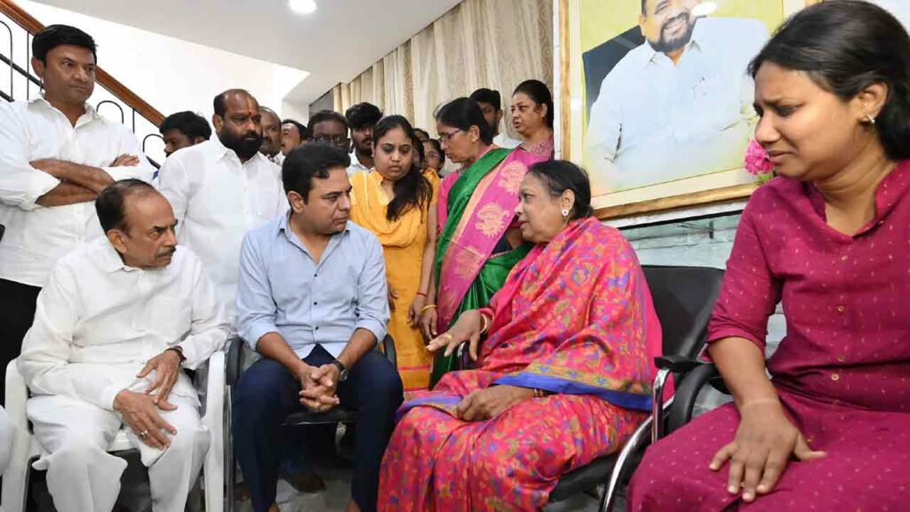KTR | లాస్య నందిత కుటుంబాన్ని పరామర్శించిన కేటీఆర్‌-Namasthe Telangana