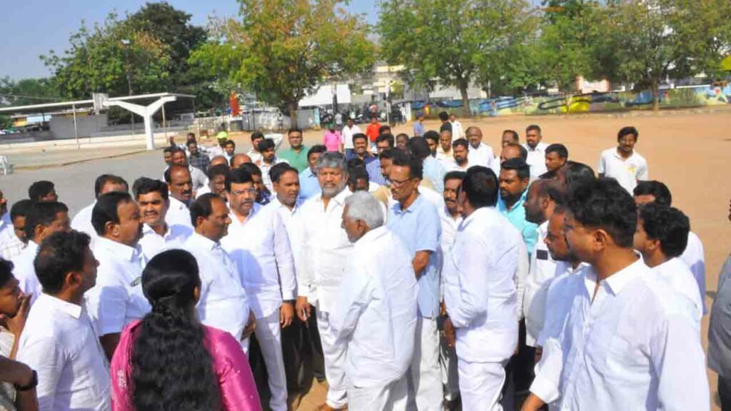 BRS Party | జగిత్యాల సభతో ప్రభుత్వానికి కనువిప్పు కలిగిస్తాం.. మోతెలో ...